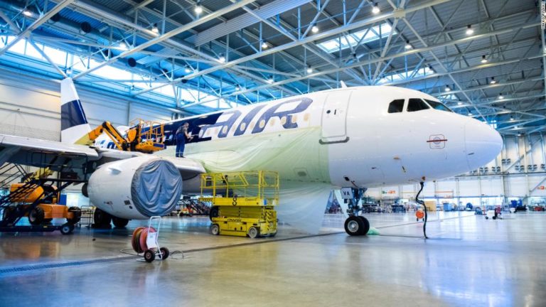 Recycling an airplane: What’s scrapped when an aircraft retires?